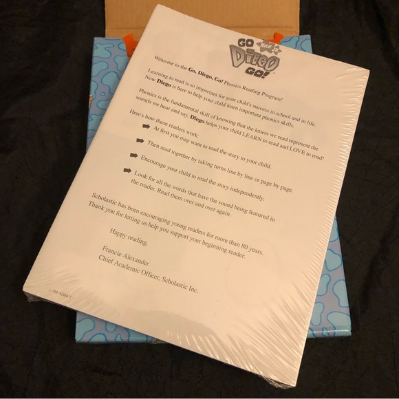 Scholastic | Toys | Scholastic Phonics Reading Program Nick Jr Go Diego ...